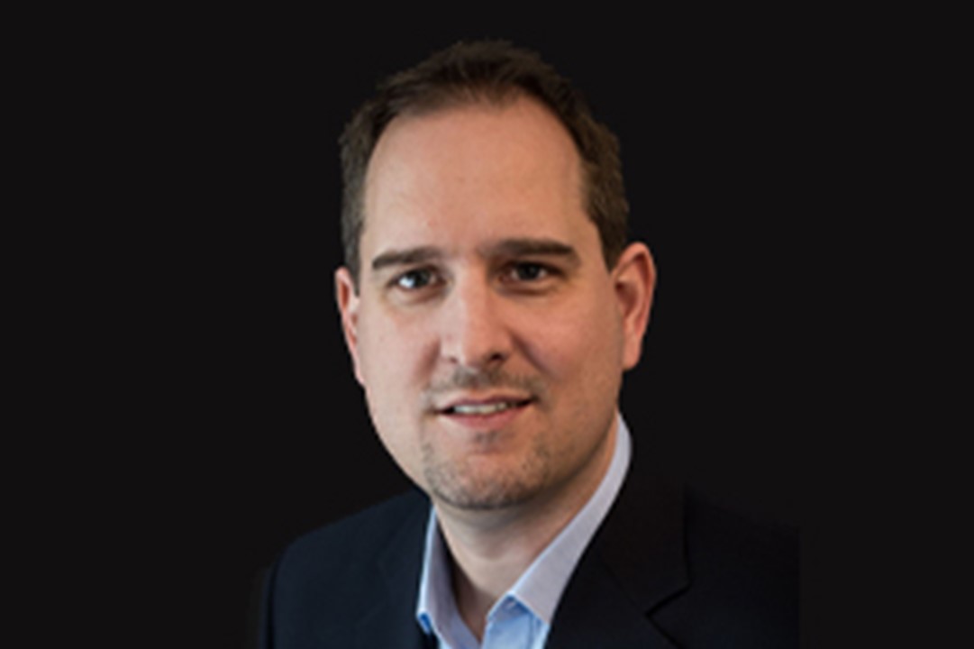 Dr. Dede Kristóf PhD – Szent Magdolna Magánkórház